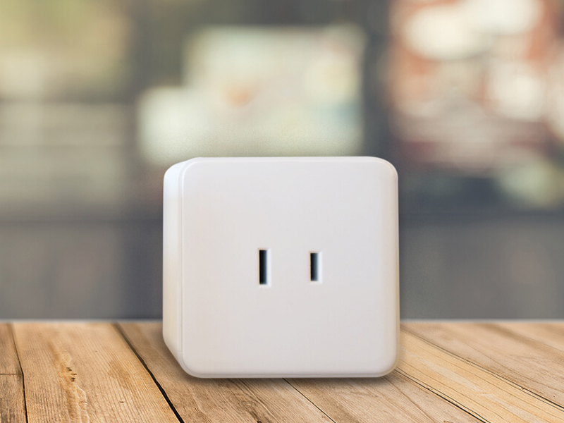 家電などの電気製品の電流を外出先からON/OFFできるスマートプラグ「ePlug」 - 家電 Watch