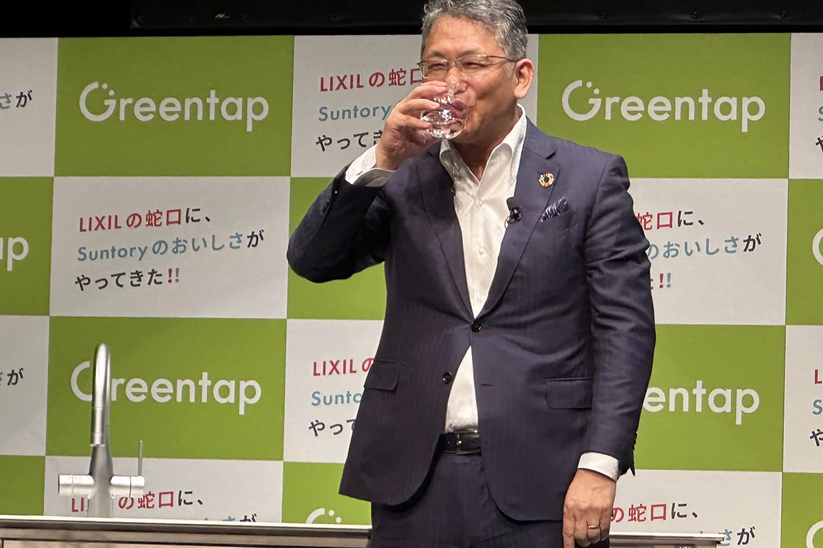 水道の蛇口からミネラル入り浄水が出るサービス LIXILとサントリー協力 - 家電 Watch